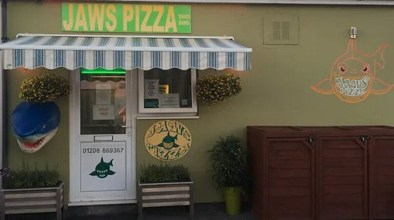 10 Best Places to Eat in Rock Cornwall: Dining Out Guide ...