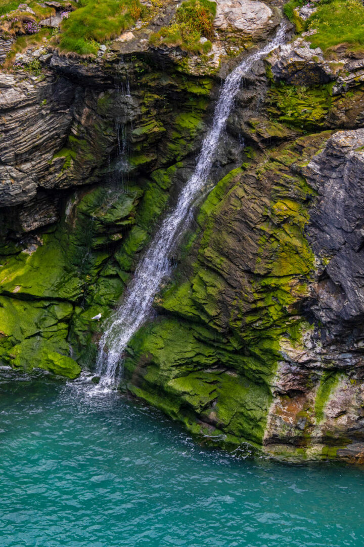 10 Beautiful Waterfalls in Cornwall: On Beaches and Moors ...